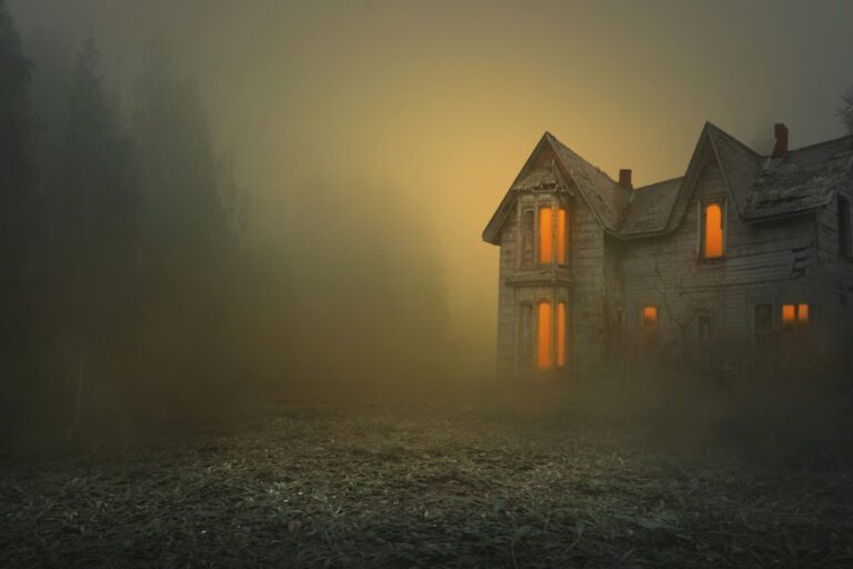7 Creepy US Small Towns You Won't DARE to Visit - Mind Bending Facts